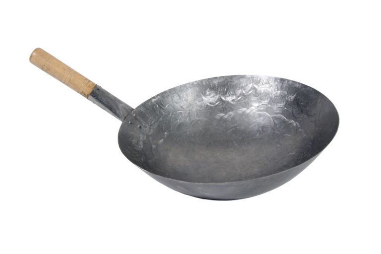 » 14″ Mandarin Wok with Wood Handle - Town Food Service Equipment Co., Inc.